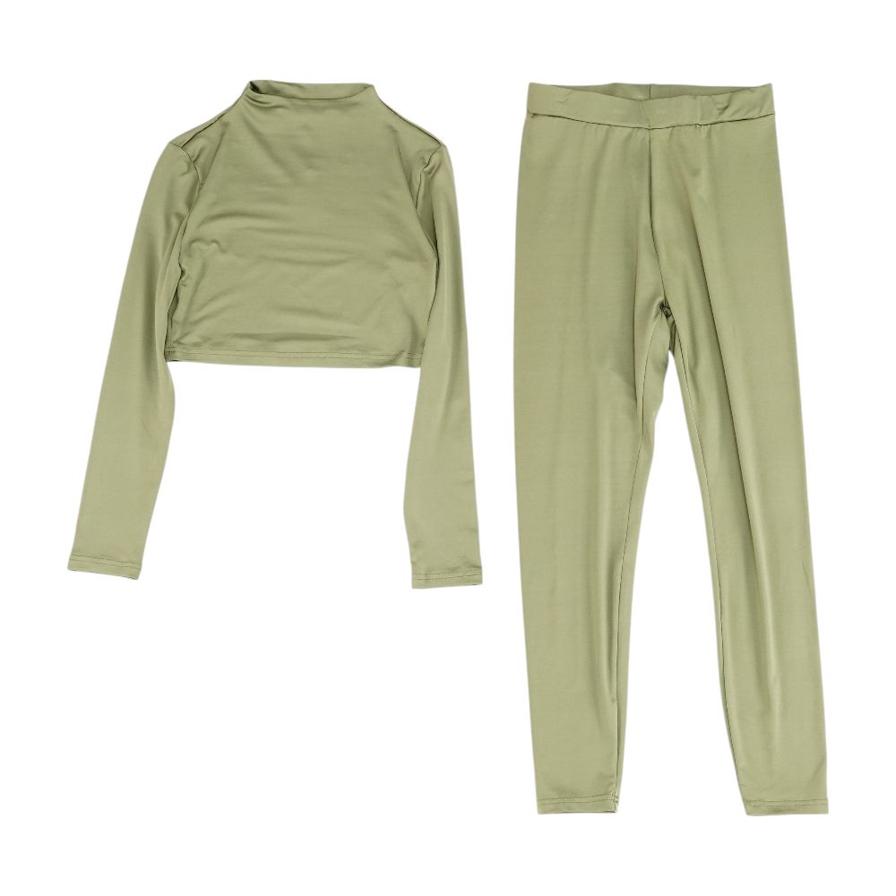 Green Solid Cropped T-Shirt And Pants Set – Unclaimed Baggage