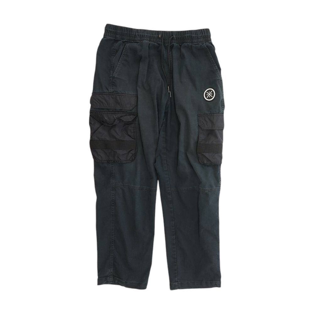 Navy Solid Cargo Pants – Unclaimed Baggage
