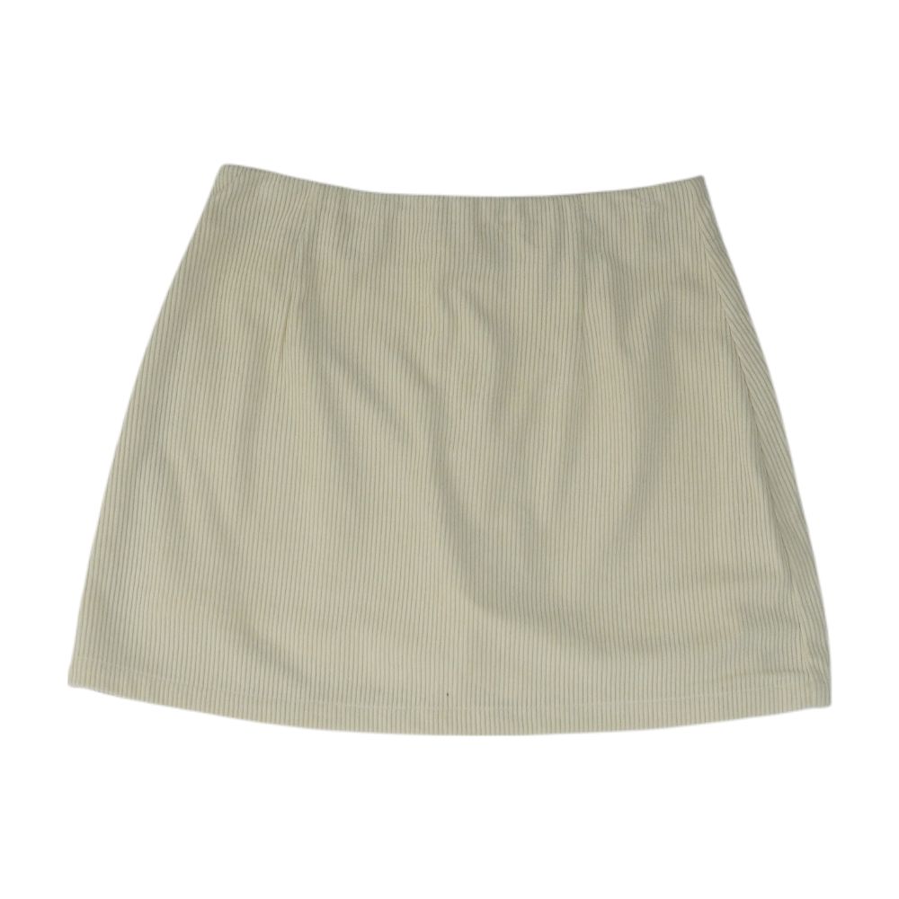 Beige Skort – Unclaimed Baggage