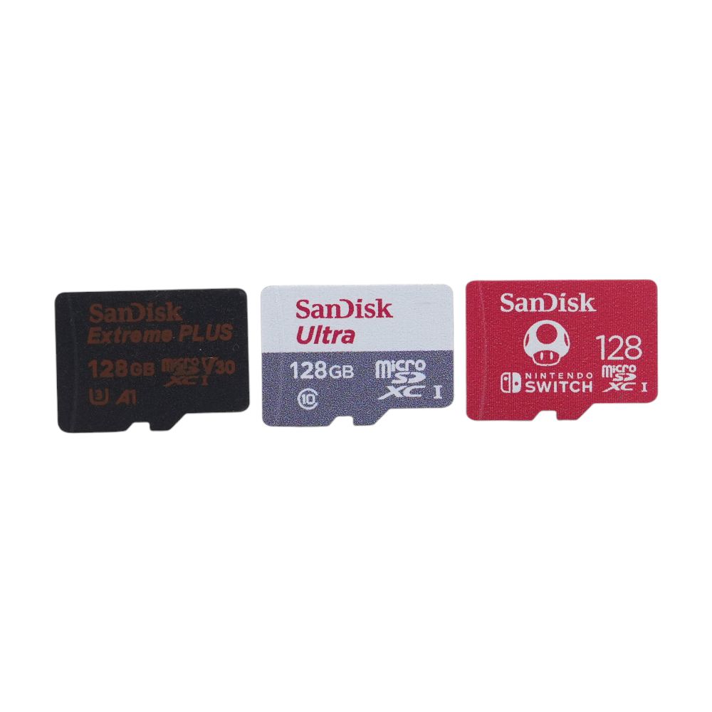 128GB Micro SD Card Bundle – Unclaimed Baggage